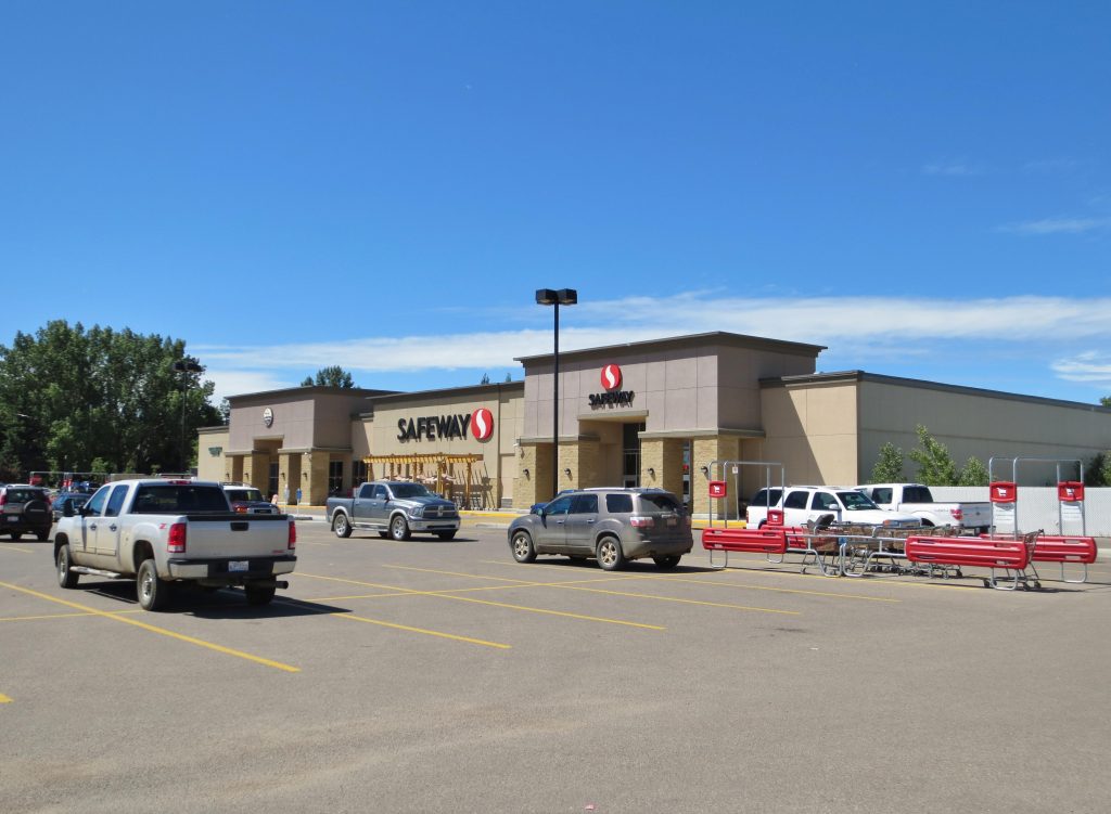 Brooks Safeway Plaza